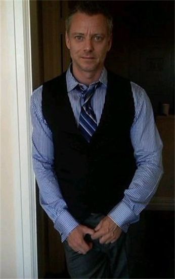 About Ross – front mezz junkies