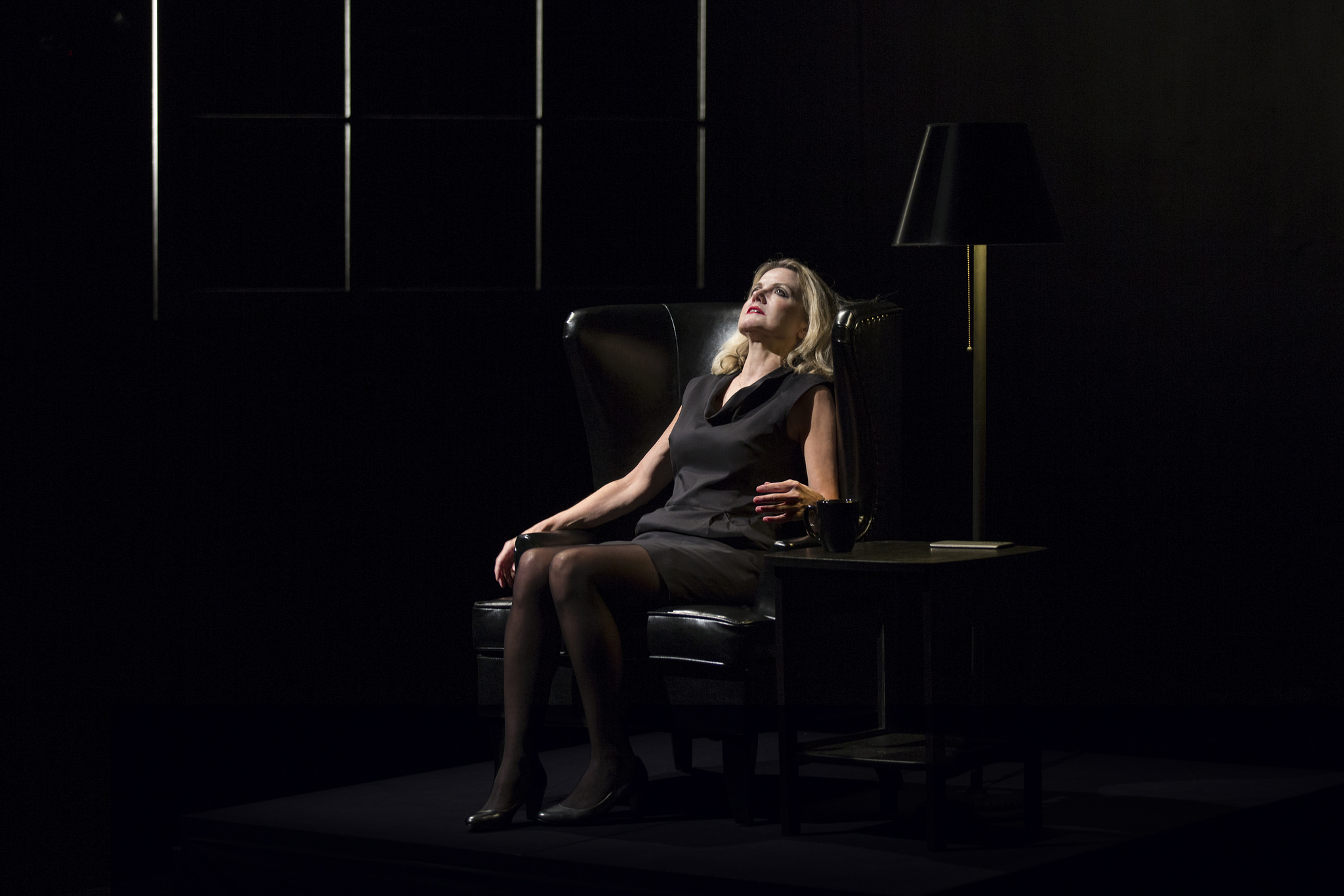 A Bloody Good Slice of Squeamish For A One Woman Show. – front mezz junkies