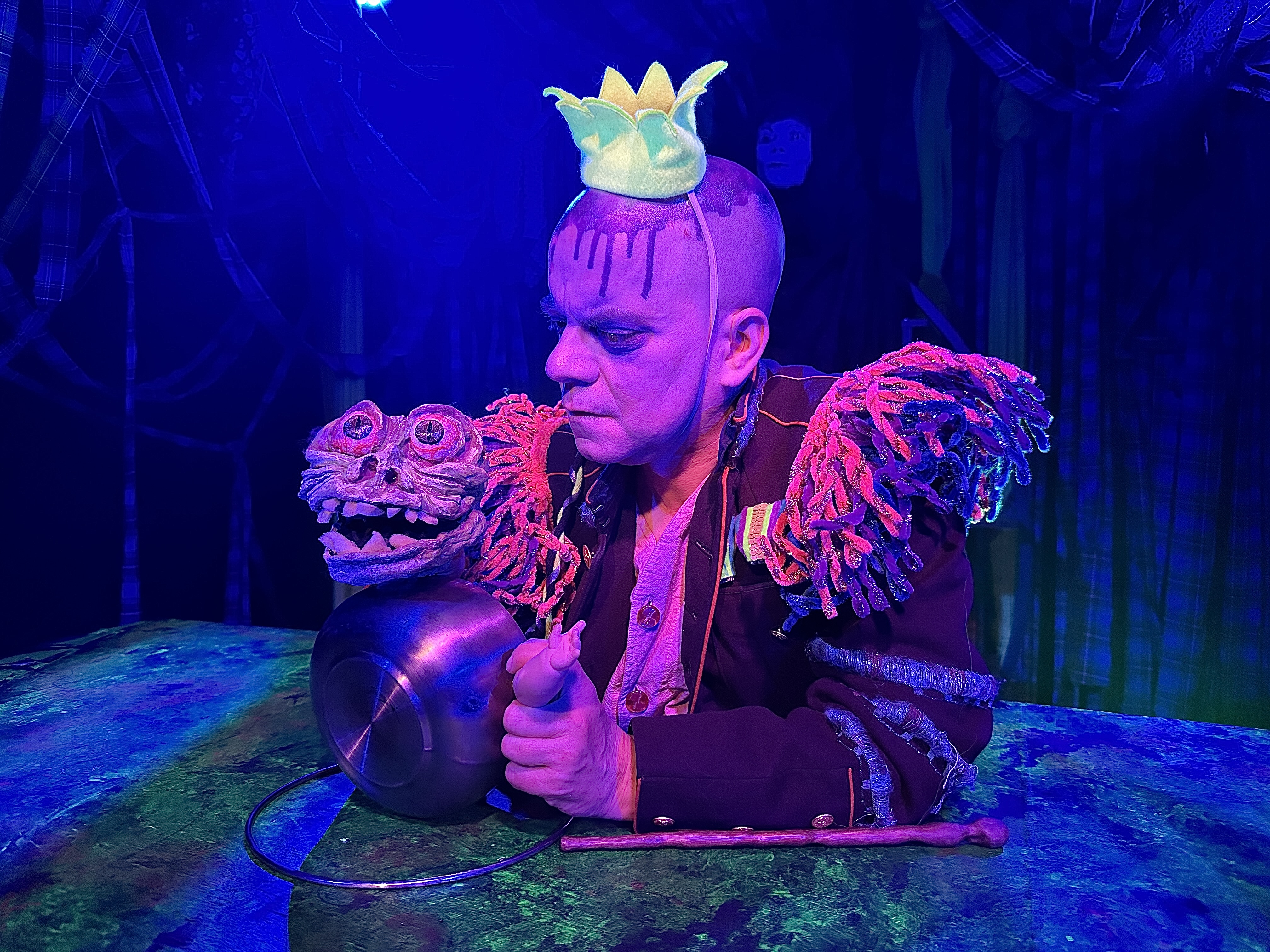 Eldritch’s “Macbeth: A Tale Told by an Idiot” Magically Tricks Us ...