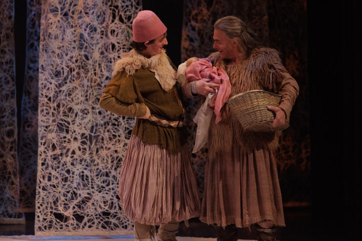 Stratford Tells a Long, Cool “The Winter’s Tale” in Serious Traditional ...